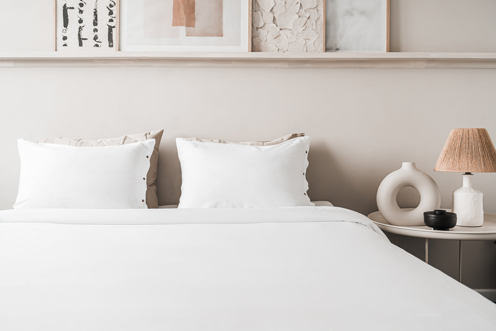 Wat is Satijn? Wat is Satijn Katoen? - Beddengoed Blog - VM